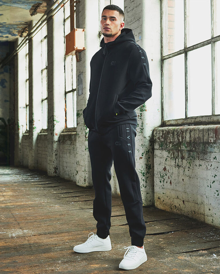 Officiële Cruyff Website | One Step Ahead