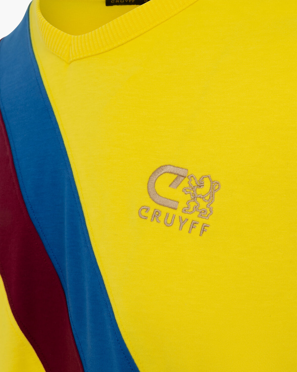 Shop Cruyff Legacy - Barca Retro Te | Official Cruyff Webshop